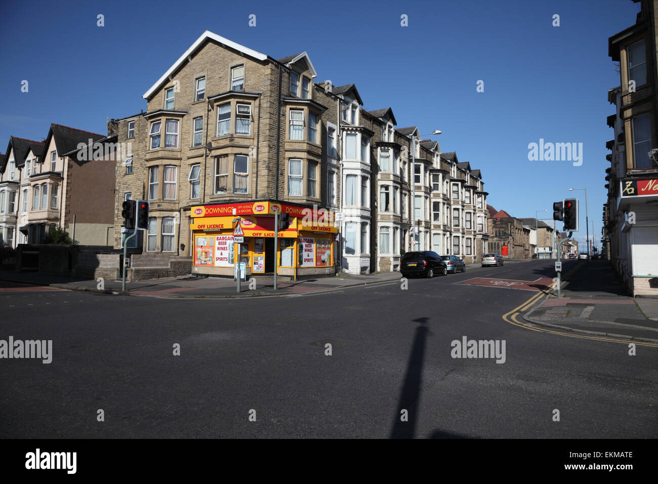 Row of shop houses hi-res stock photography and images - Alamy
