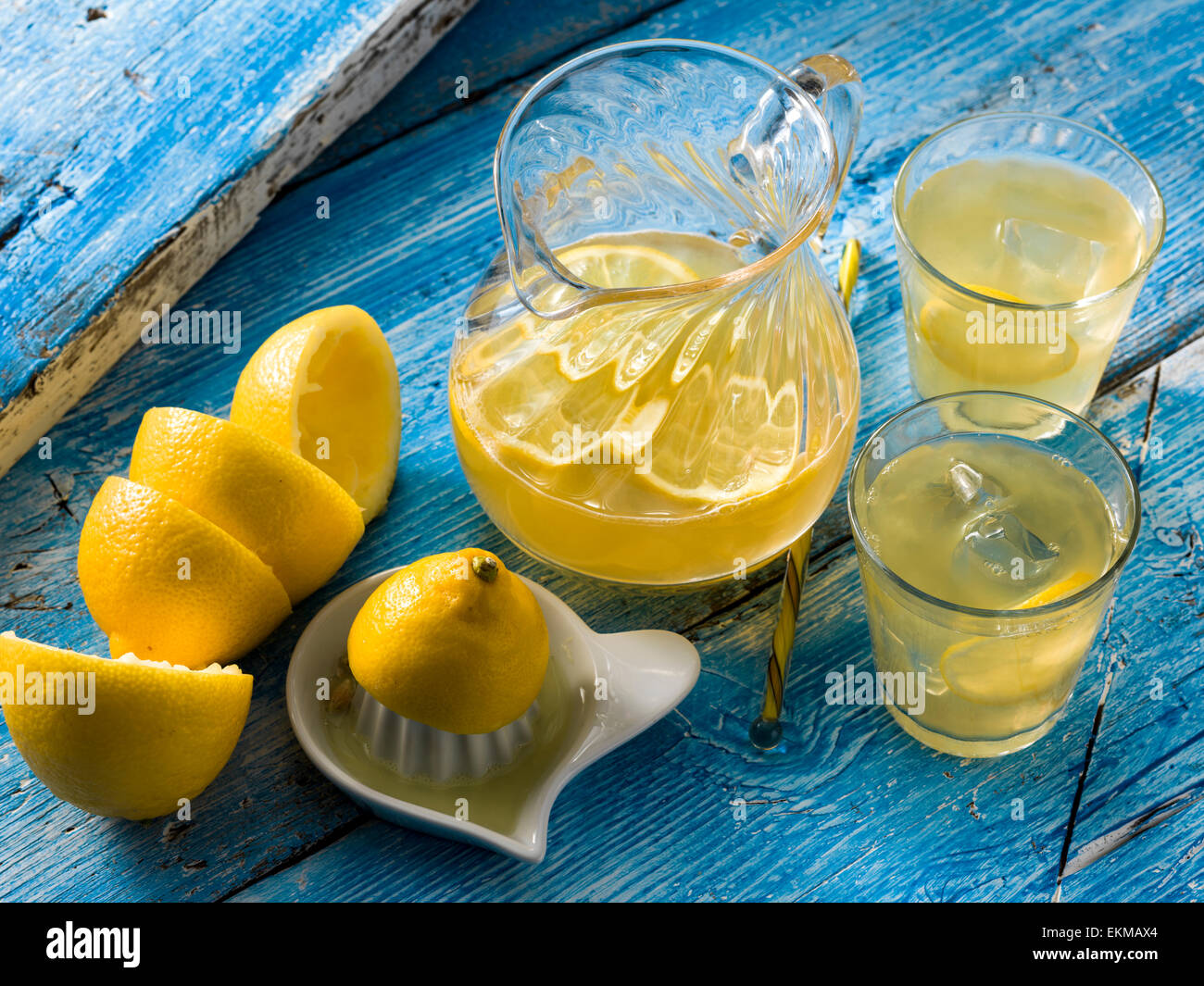 Lemonade pitcher glass lemon hi-res stock photography and images - Alamy