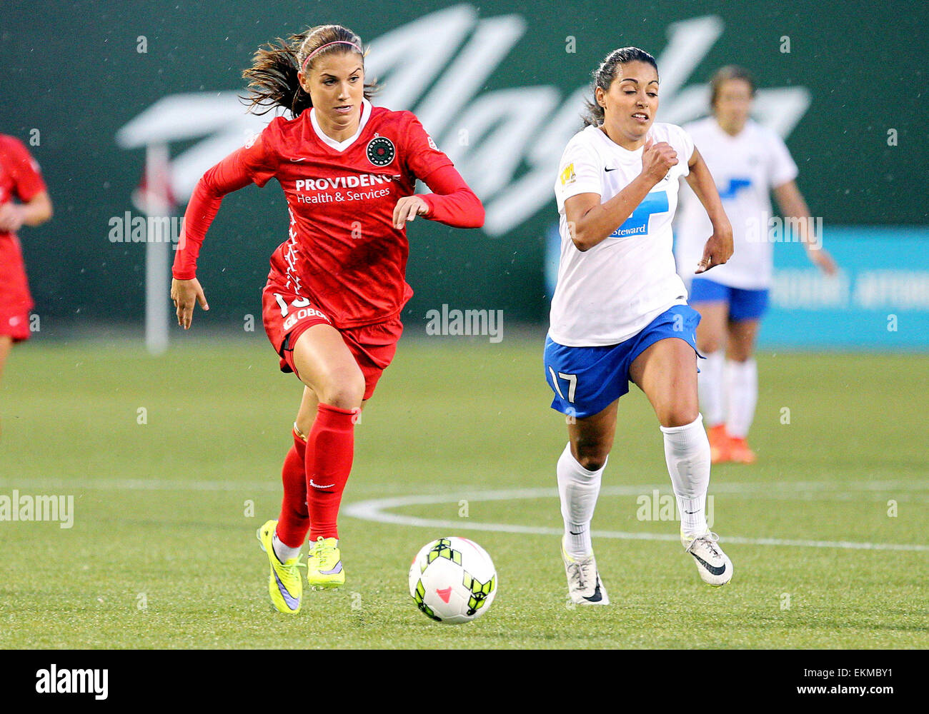 April 12, 2015: Portland Thorns midfielder Alex Morgan (13) races up ...
