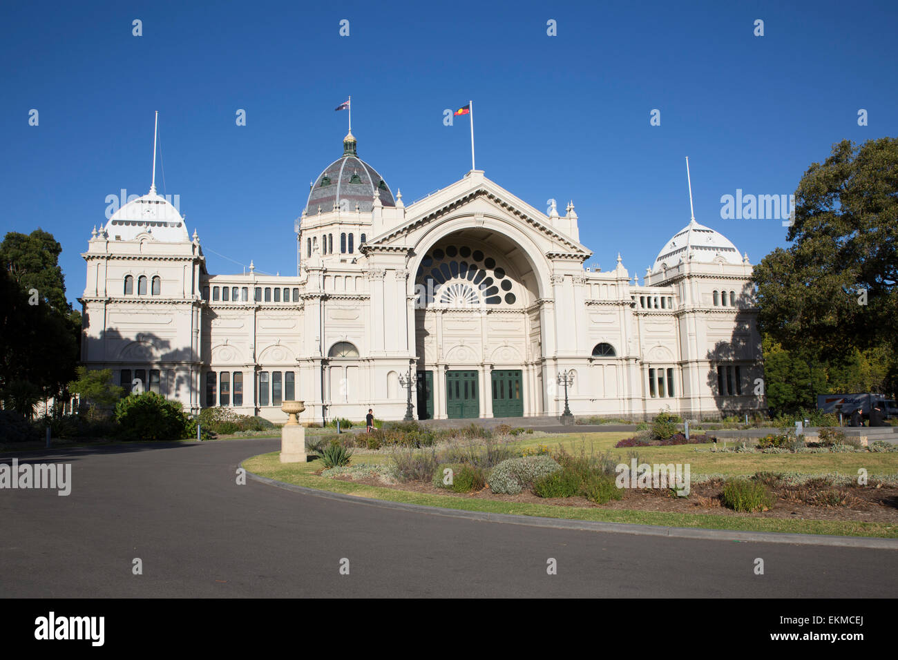 The Royal Exhibition Building in Carlton Gardens, Melbourne, Australia ...