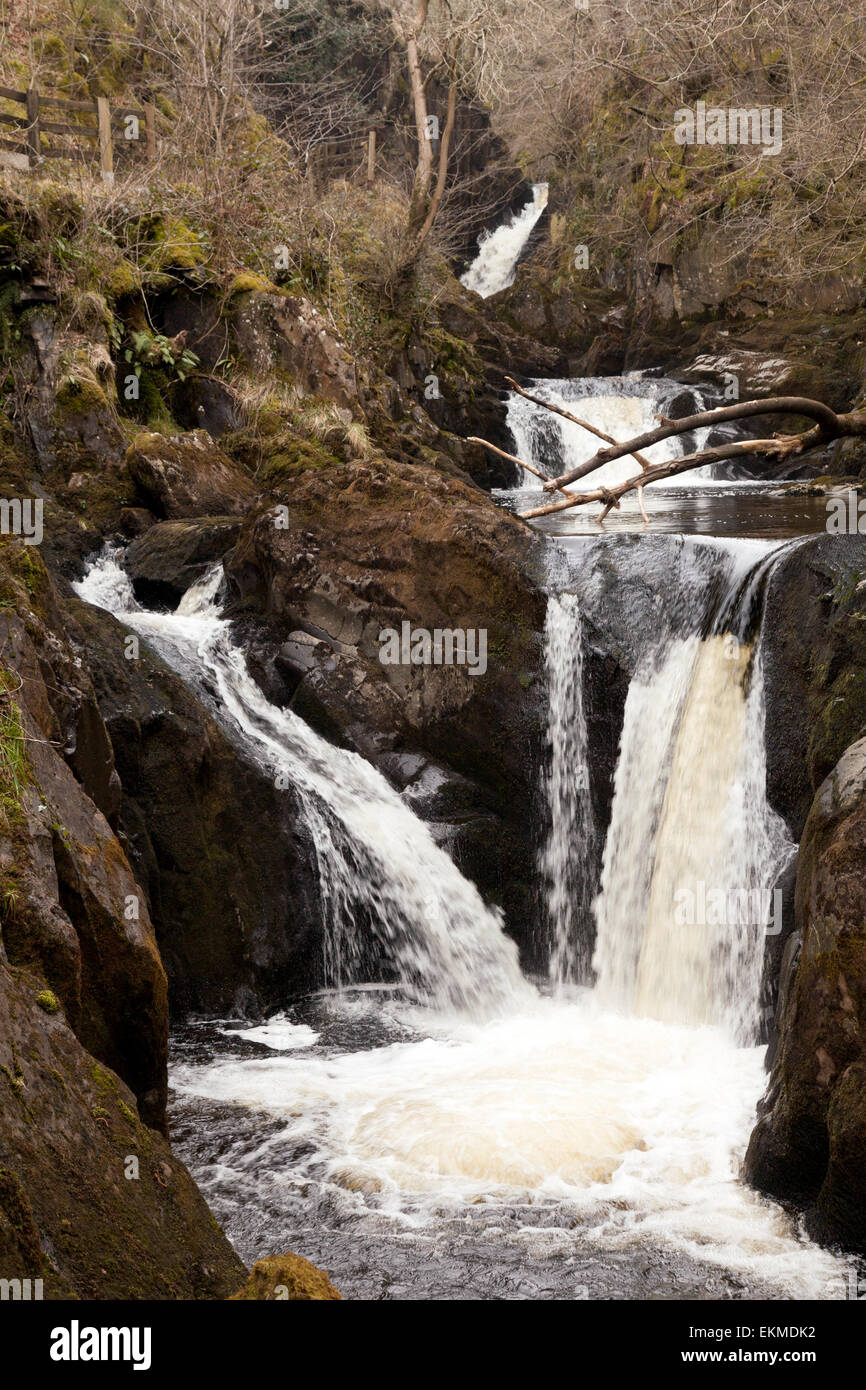 Ingleton falls north yorkshire uk hi-res stock photography and images ...