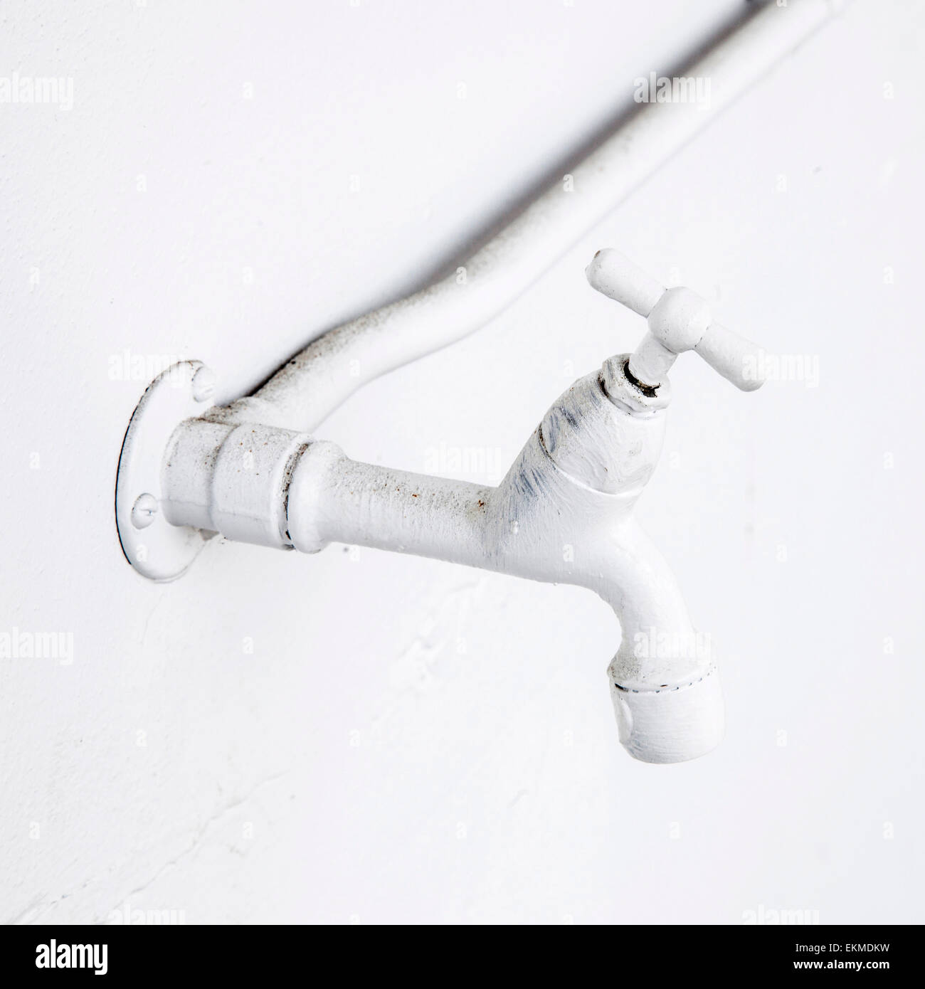 Water drip copper pipe hi-res stock photography and images - Alamy