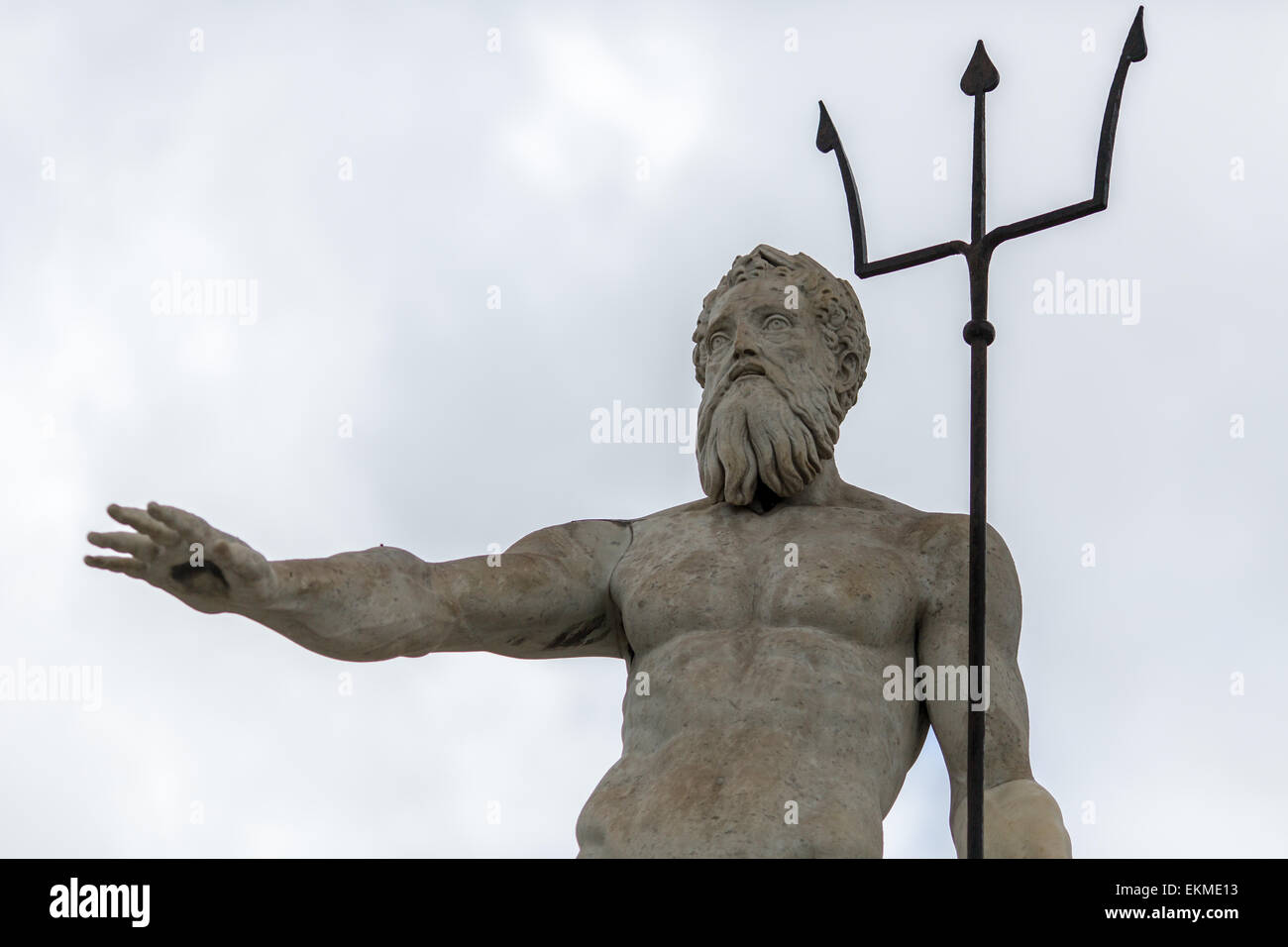 Neptun sculpture hi-res stock photography and images - Alamy