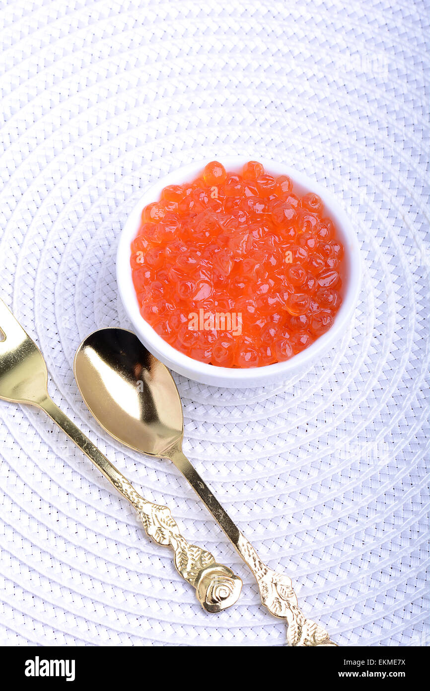 Mirrored egg hi-res stock photography and images - Alamy