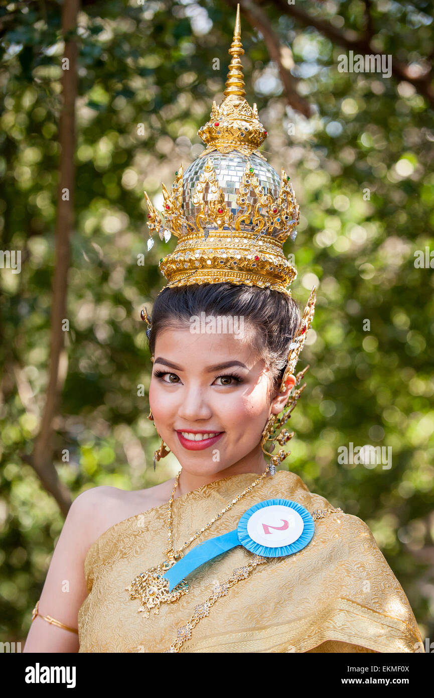 Miss songkran beauty pageant songkran hi-res stock photography and ...