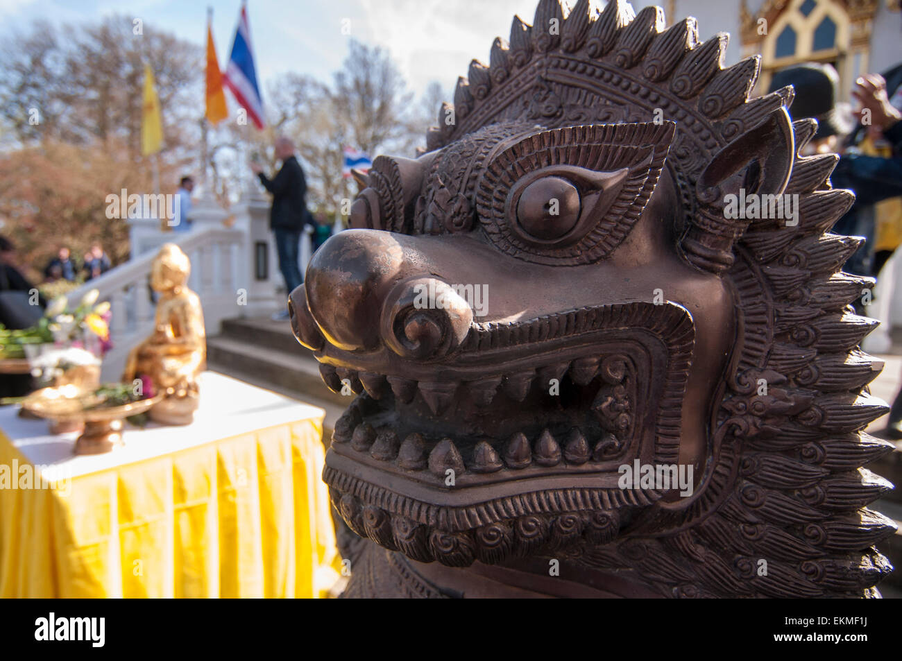 Miss songkran beauty pageant songkran hi-res stock photography and ...