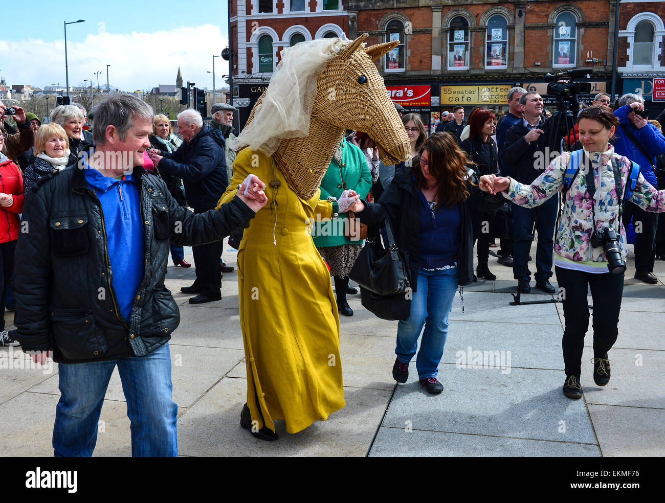 The Armagh Rhymers (Mummers) perform their unique Irish mumming at the ...