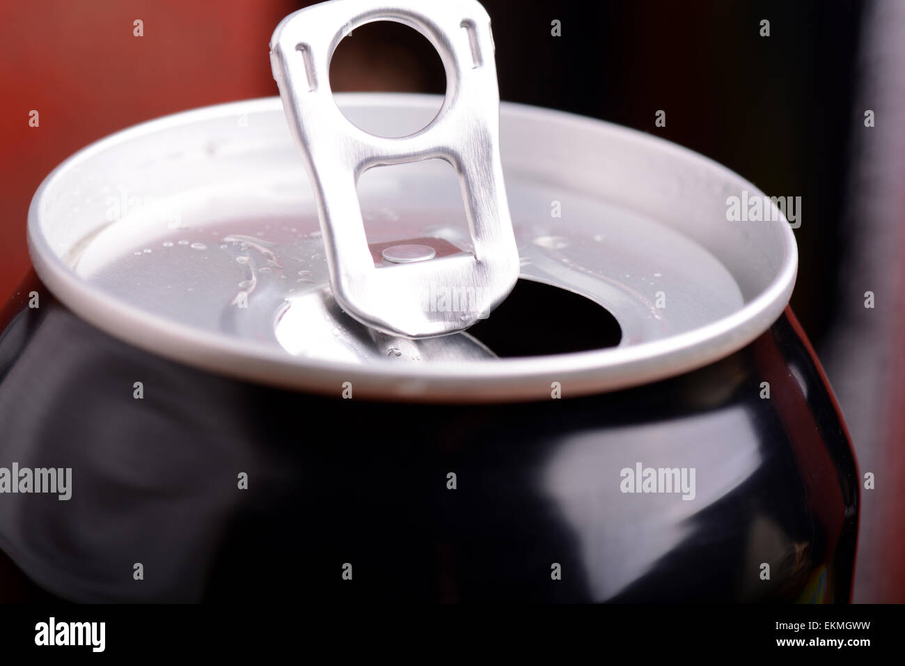 close up view of beer can Stock Photo - Alamy