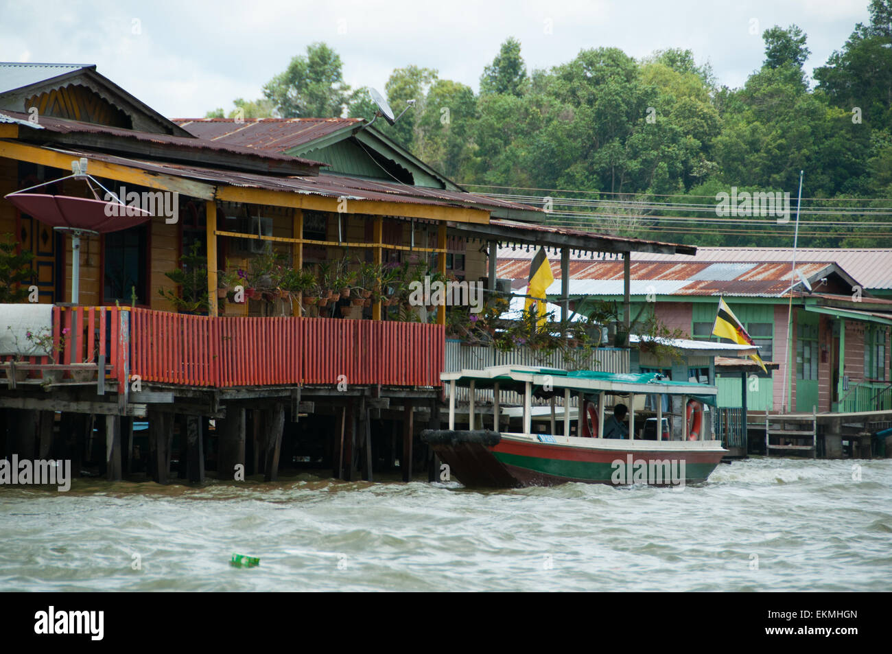 The Water village of Kampong Ayer, Bandar Seri Begawan, Brunei Stock ...