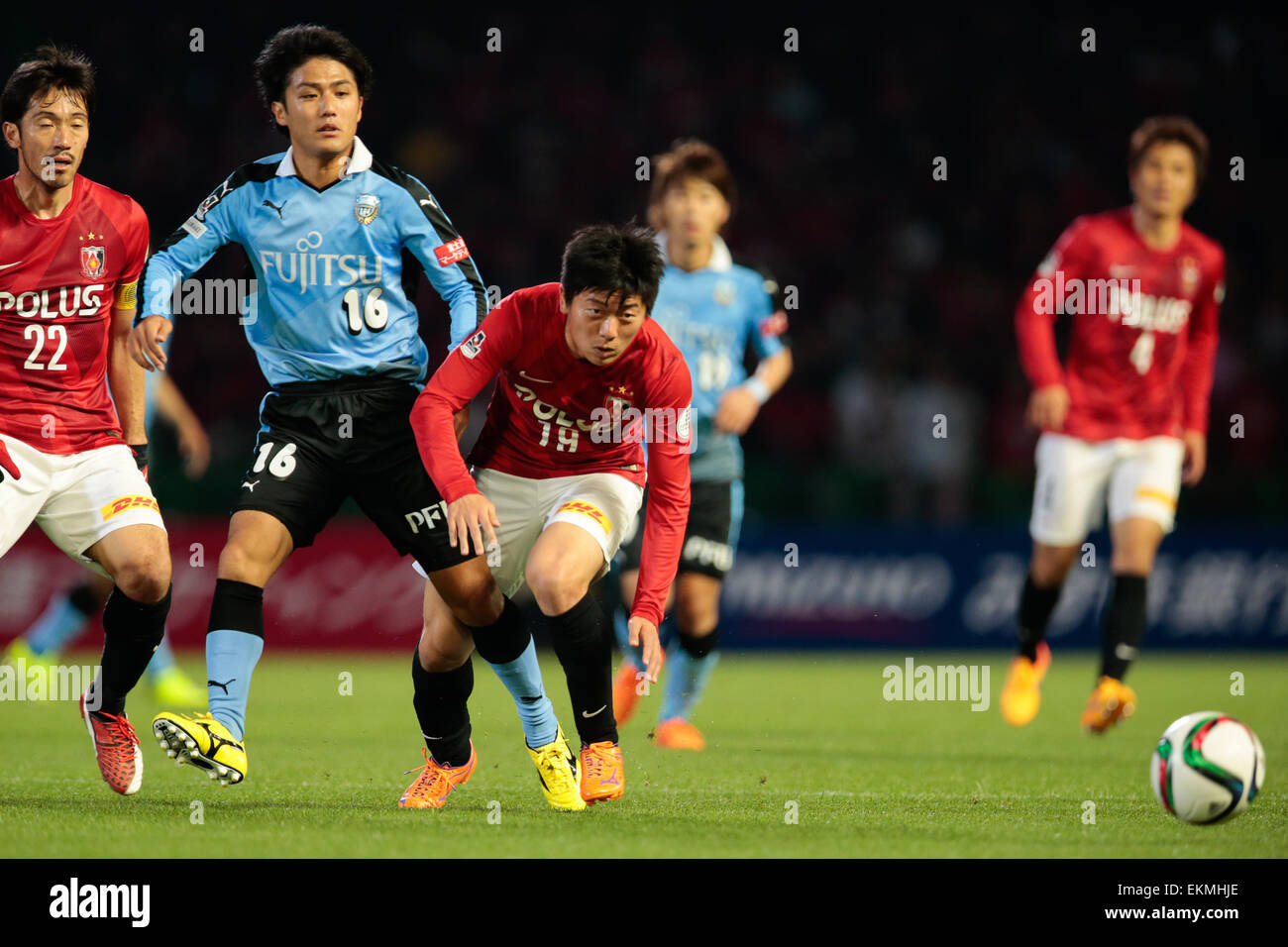 Kawasaki Todoroki Stadium, Kanagawa, Japan. 12th Apr, 2015. (L to R ...