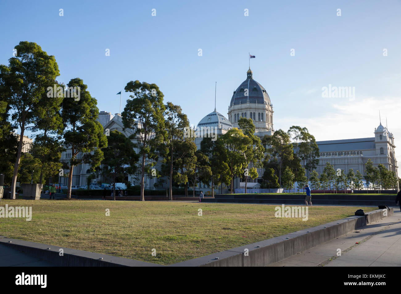 The Royal Exhibition Building in Carlton Gardens, Melbourne, Australia ...
