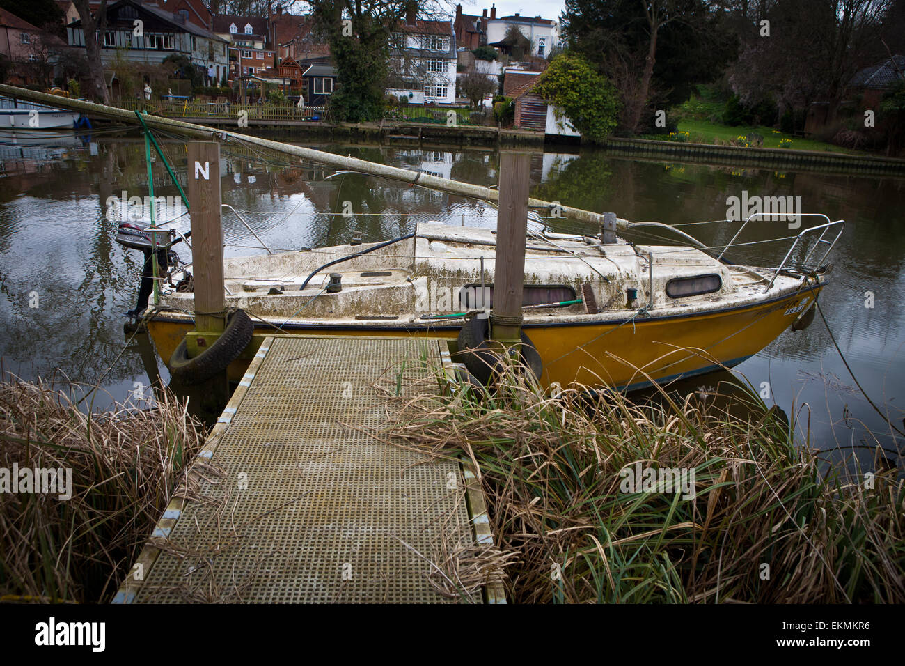 River Waveney, Beccles, Suffolk, England Stock Photo - Alamy