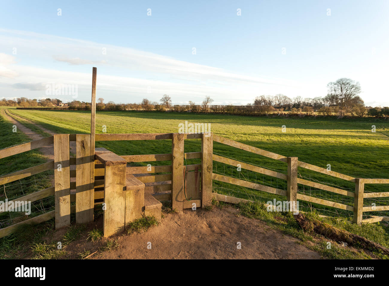 Gate stile countryside walk hi-res stock photography and images - Alamy