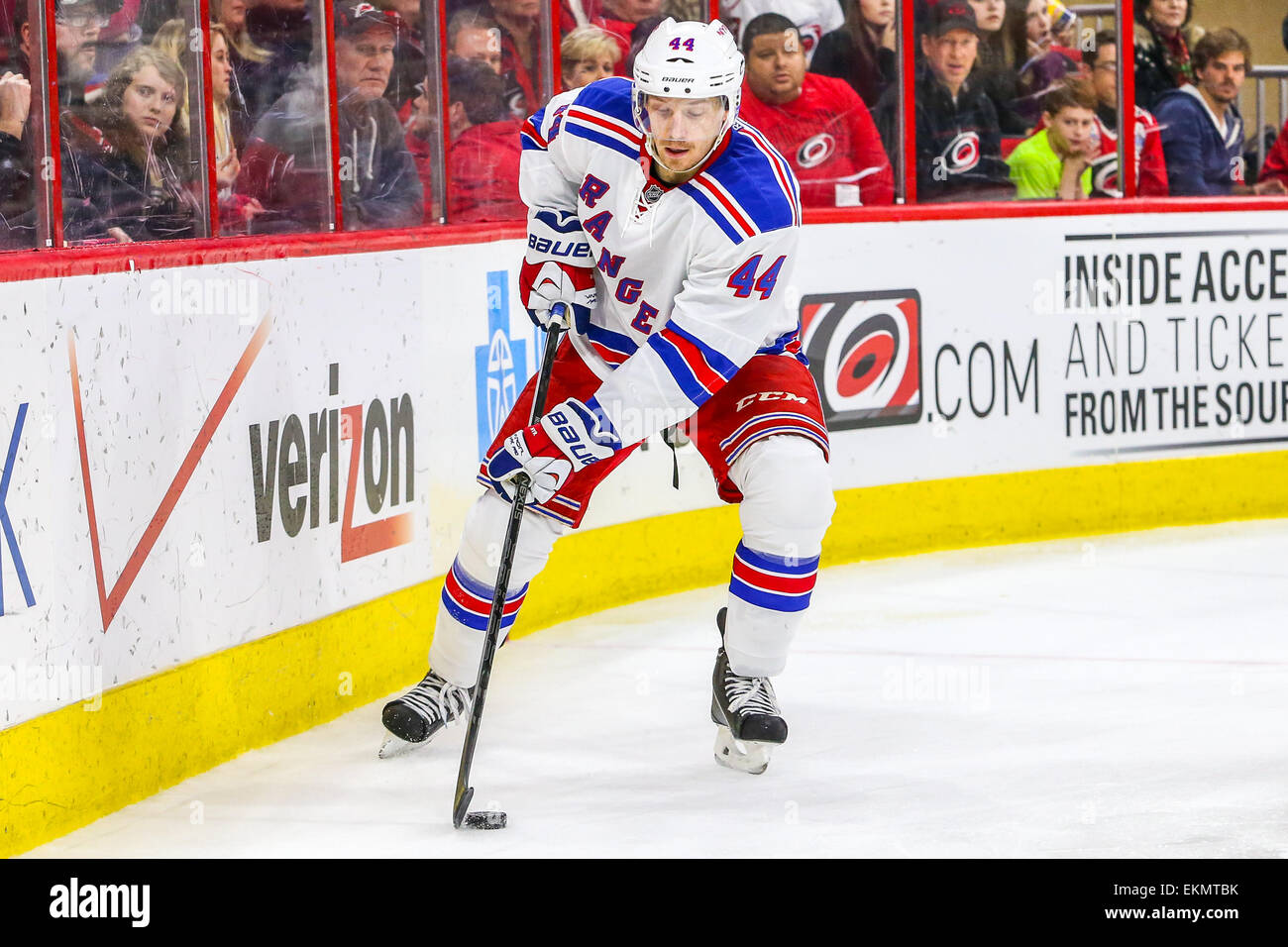 New York Rangers defenseman Matt Hunwick (44) during the NHL game ...