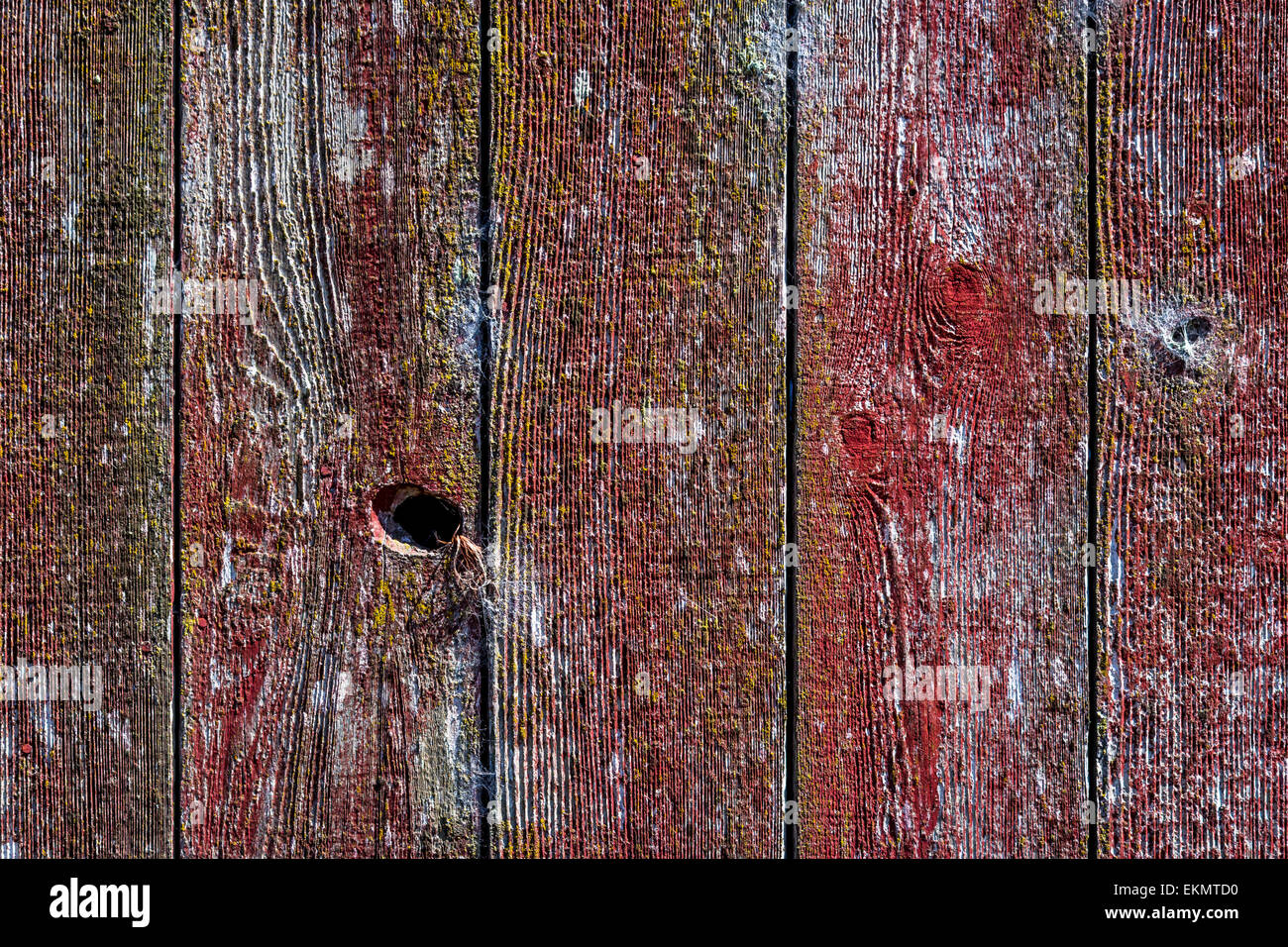 Closeup color image of the side of an old red barn Stock Photo - Alamy