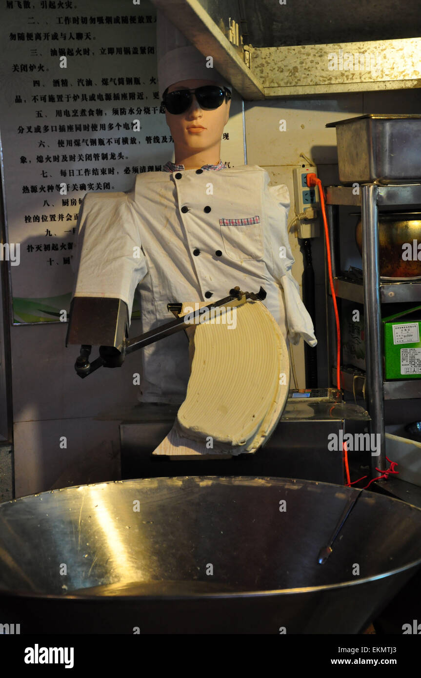 Robot chef china hi-res stock photography and images - Alamy