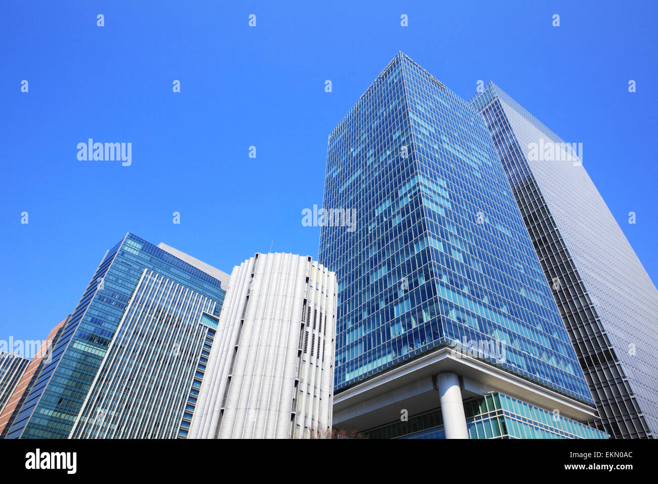 Tokyo urban forest hi-res stock photography and images - Alamy