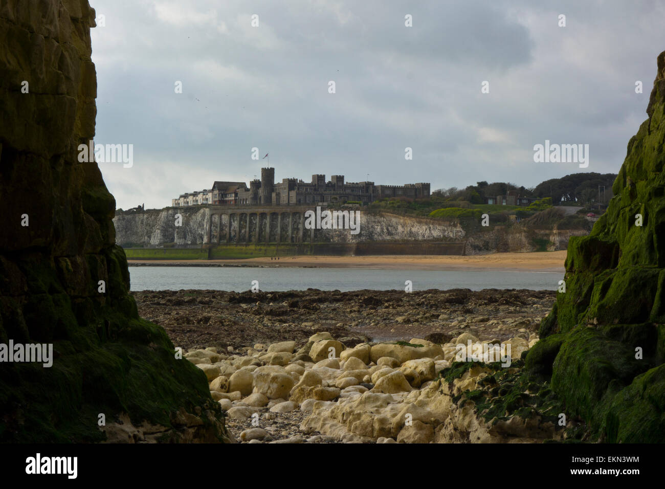 Kingsgate castle kent hi-res stock photography and images - Alamy