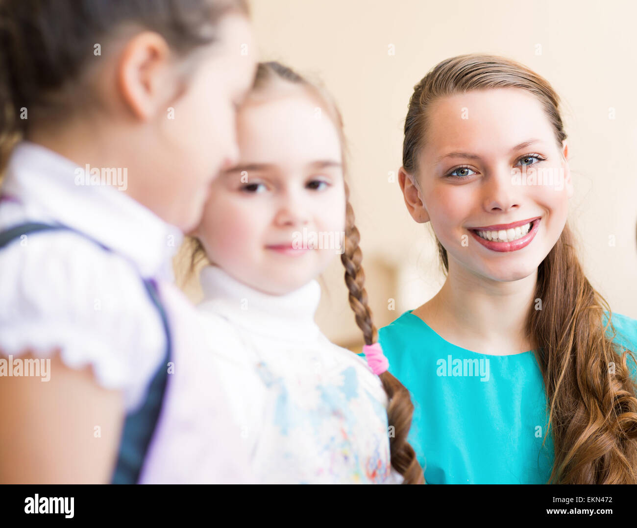 children draw with the teacher Stock Photo - Alamy