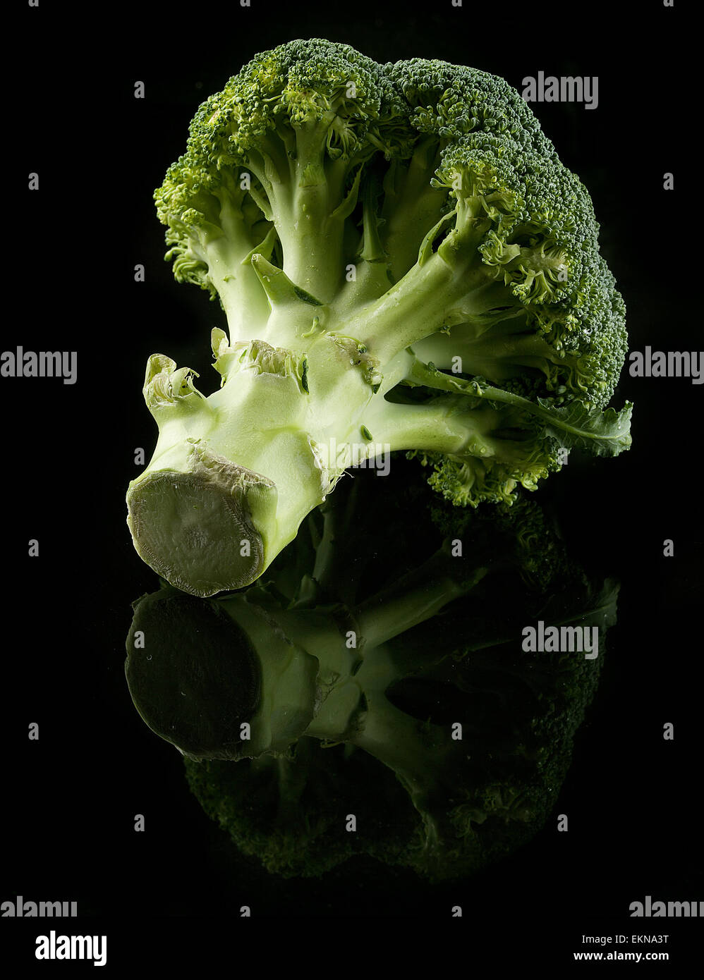Broccoli inflorescence hi-res stock photography and images - Alamy