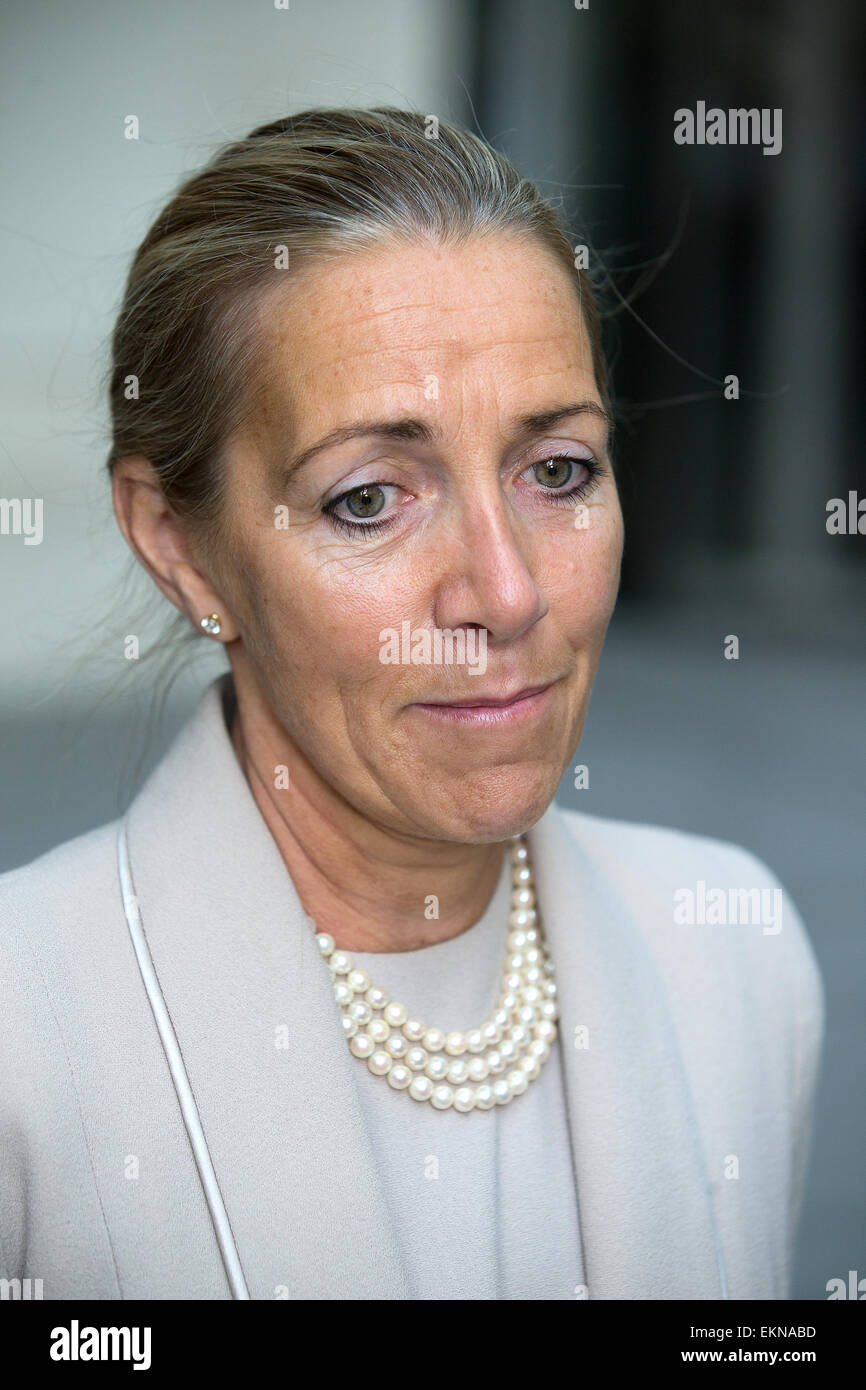 Rona alison fairhead hi-res stock photography and images - Alamy
