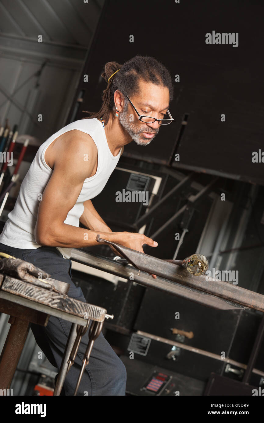 Glass Art Worker Stock Photo - Alamy