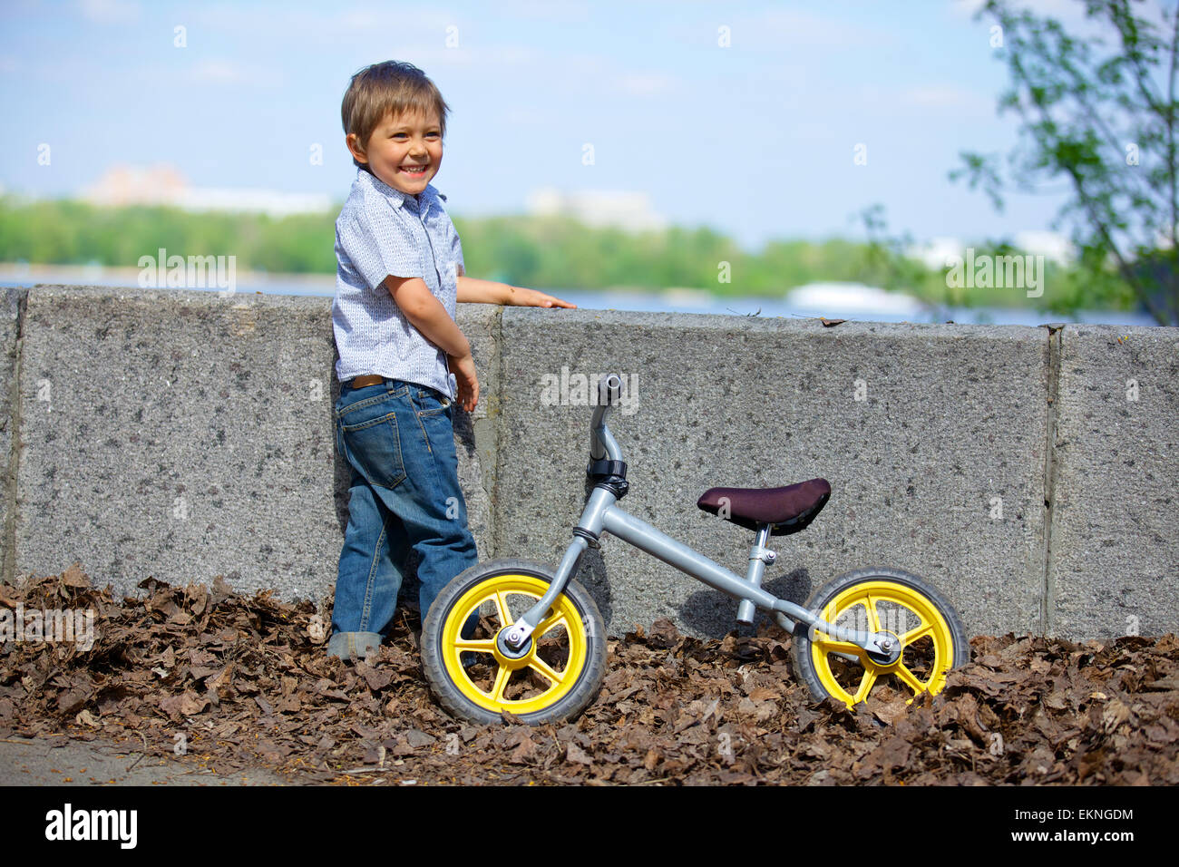 Little boy on a bicycle Stock Photo - Alamy