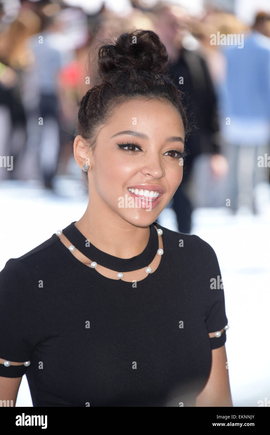 Tinashe singer hi-res stock photography and images - Alamy