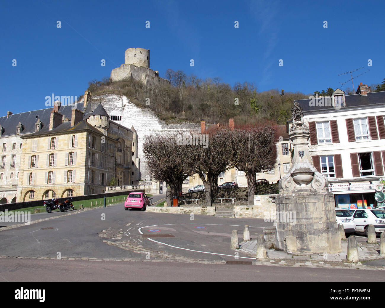Chateau de la roche guyon hi-res stock photography and images - Alamy