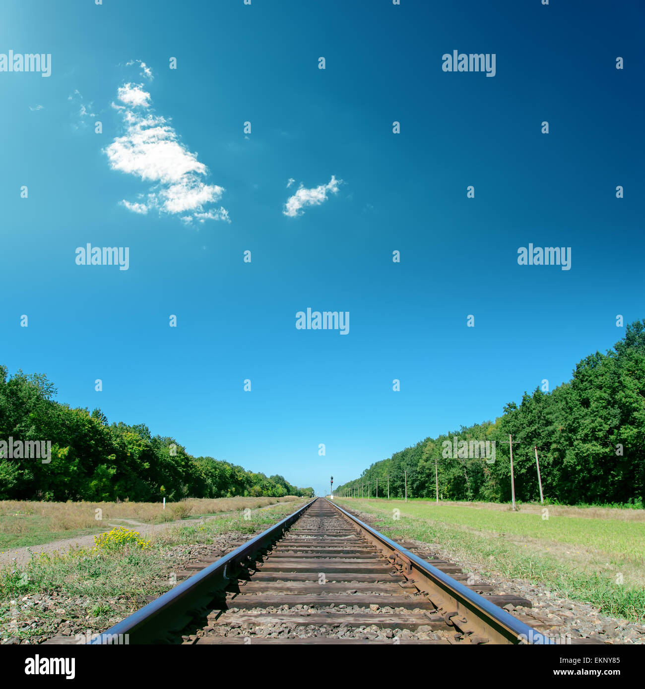 Railroad background hi-res stock photography and images - Alamy