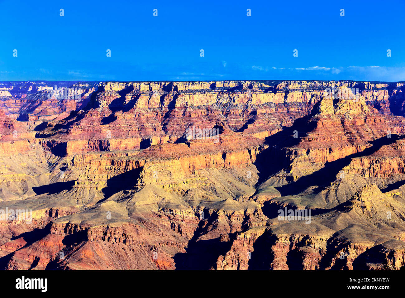 Horizontal view hi-res stock photography and images - Alamy