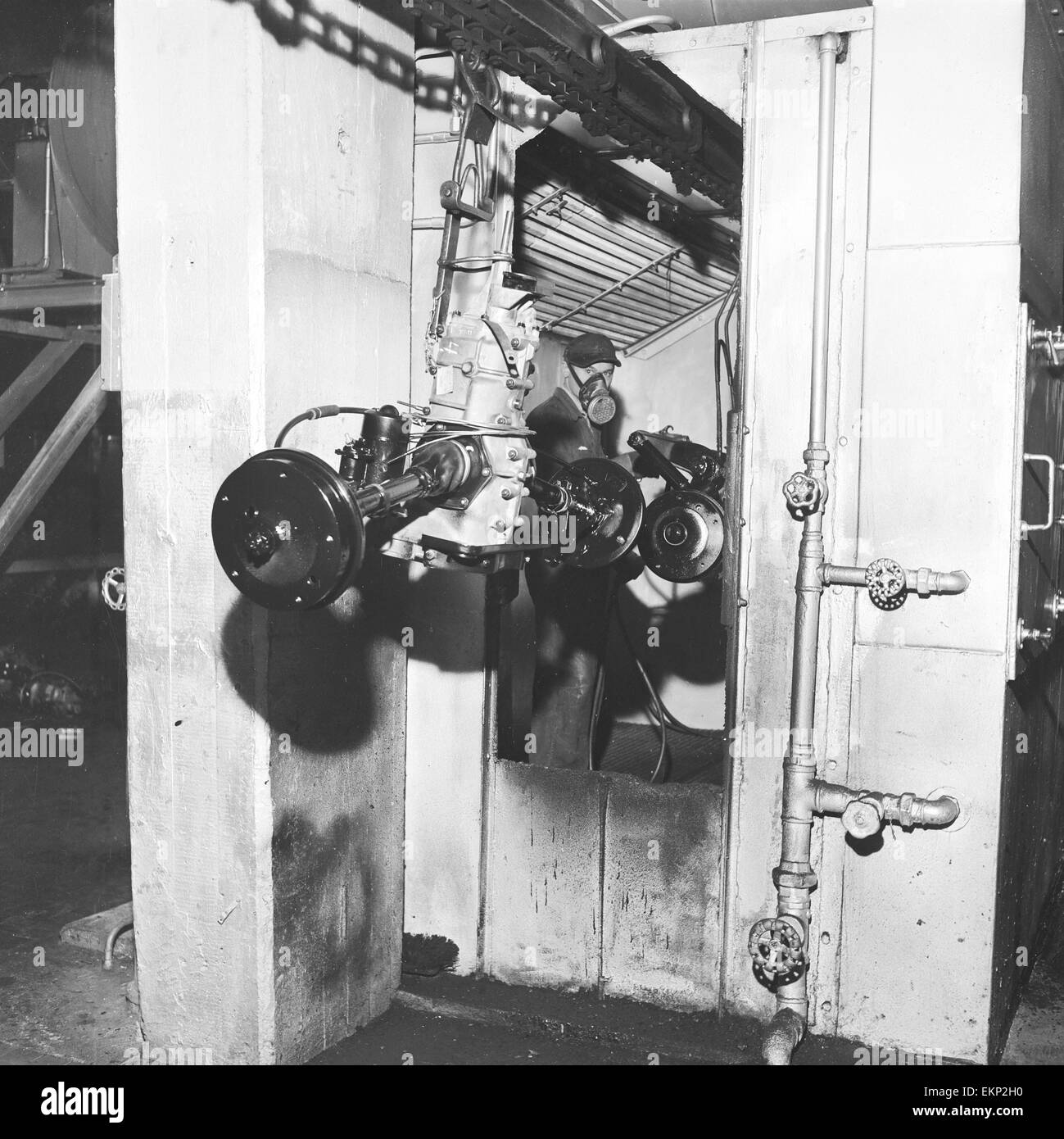 1950s factory line hi-res stock photography and images - Alamy