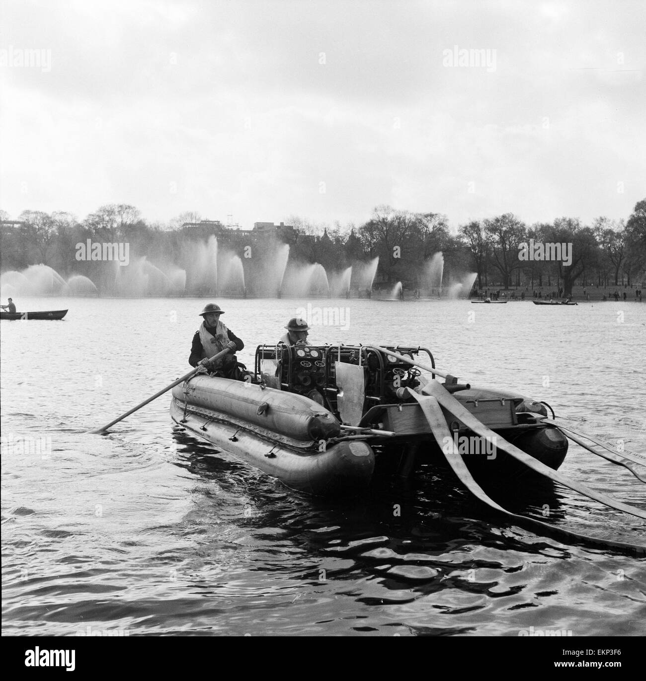 Auxiliary Fire Service exercise in Hyde Park on both sides of the ...