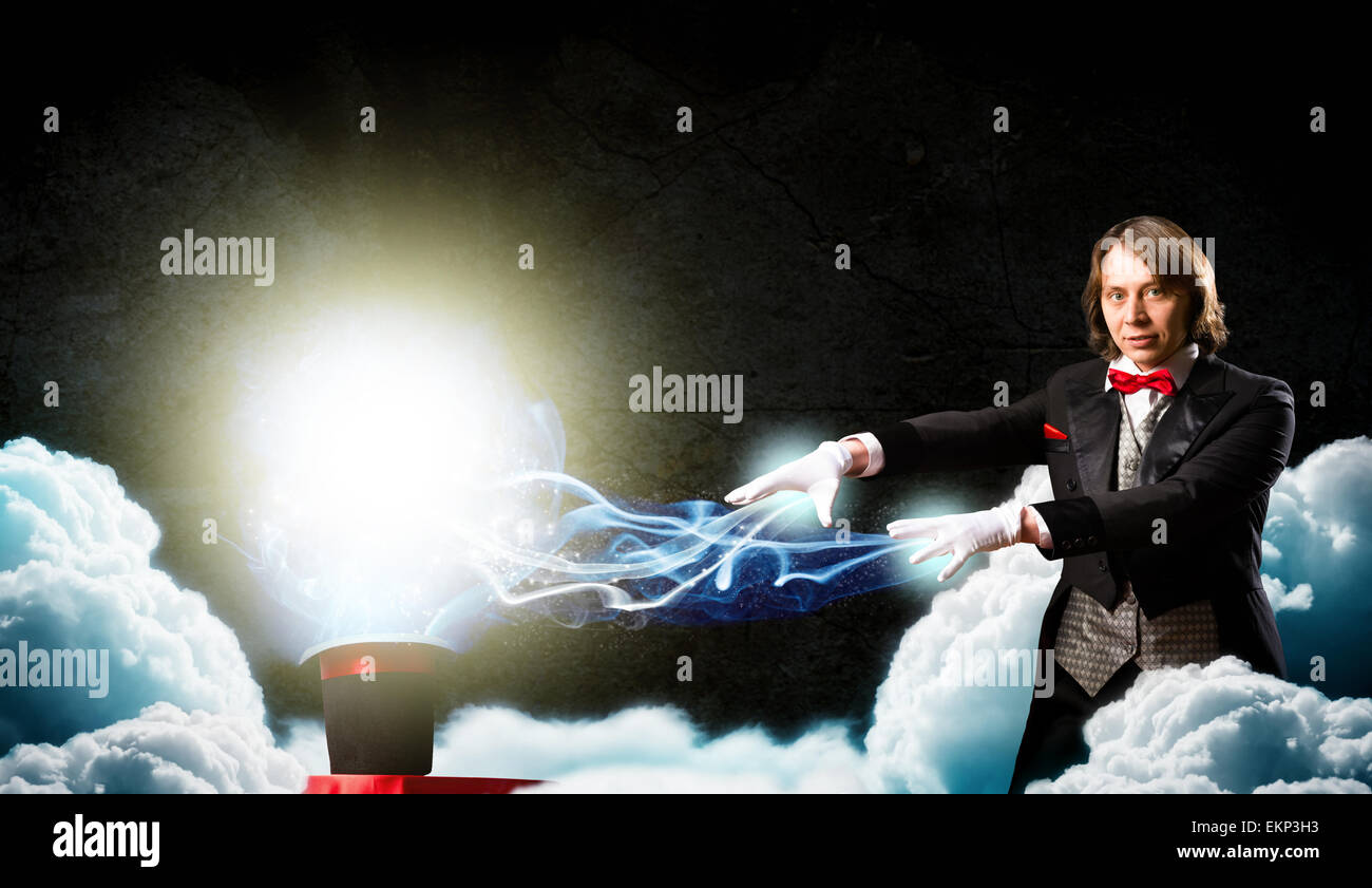 Guy magician hi-res stock photography and images - Alamy