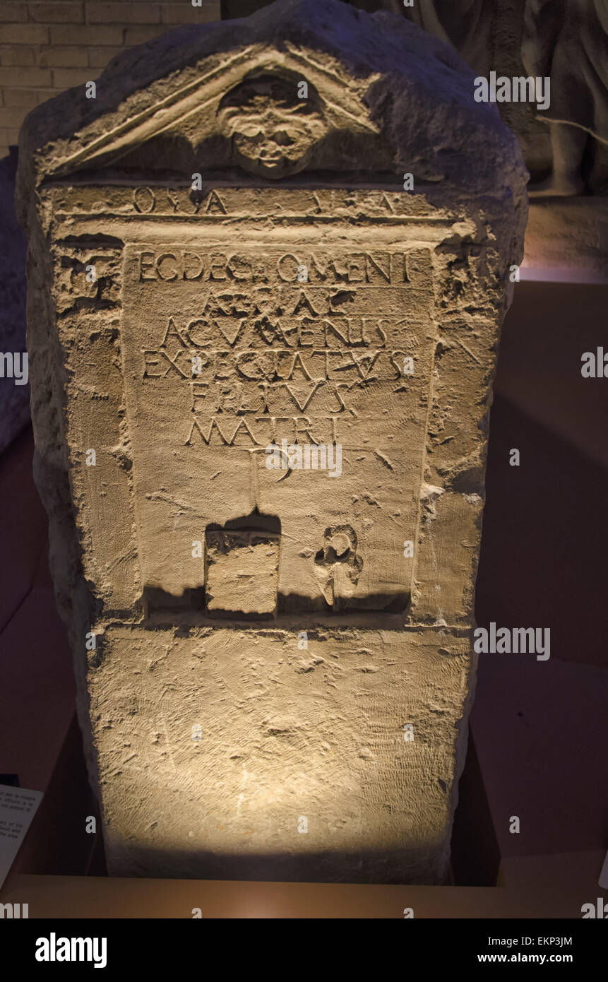 Roman Tombstone Stock Photos & Roman Tombstone Stock Images - Alamy