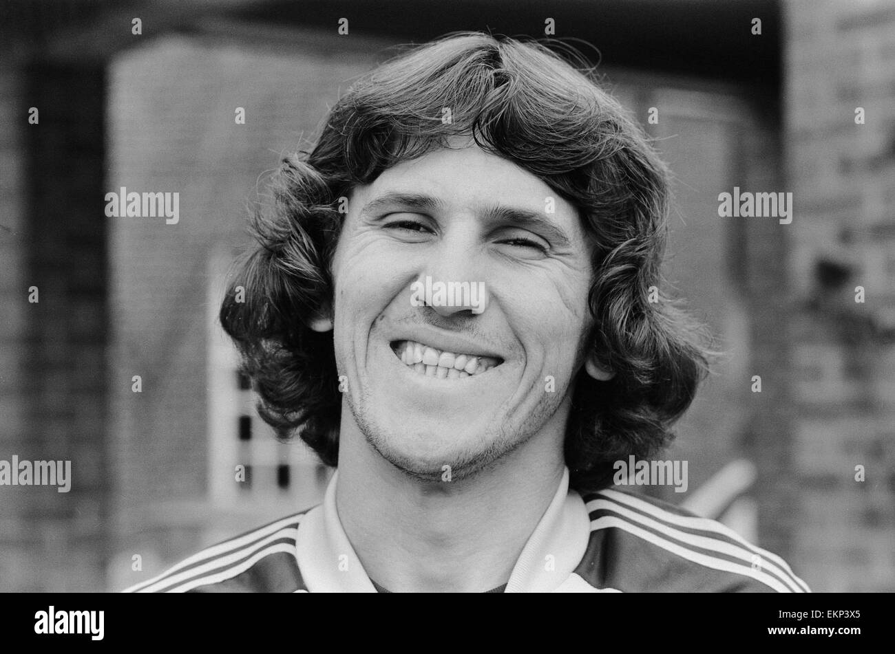 Zico footballer hi-res stock photography and images - Alamy