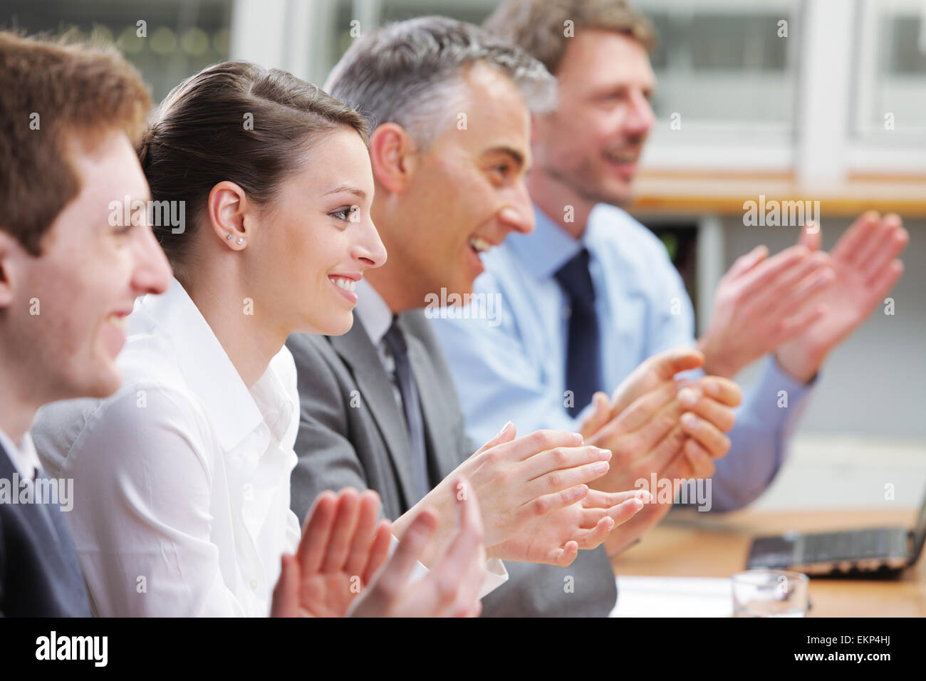 Clapping business people Stock Photo - Alamy