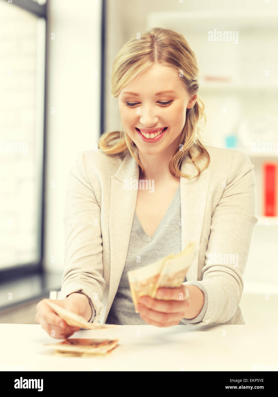 Girl bank money count hi-res stock photography and images - Alamy