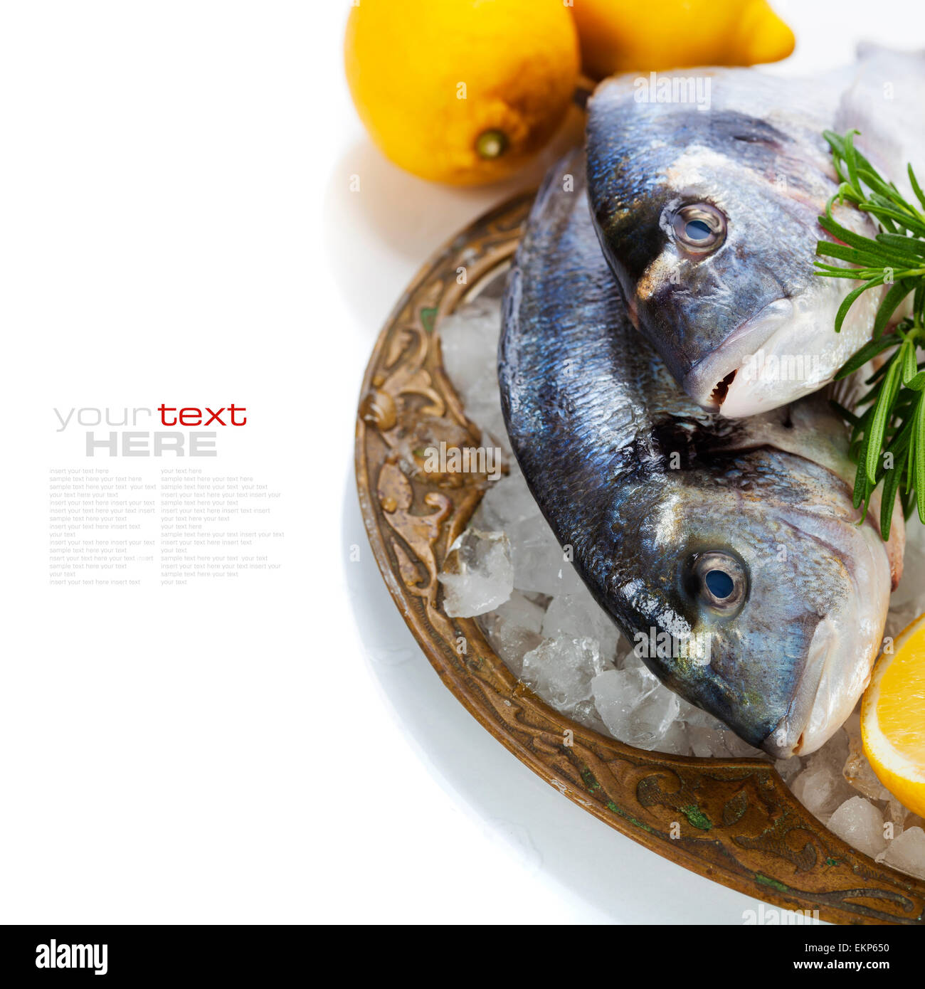 fresh seafood on ice Stock Photo - Alamy