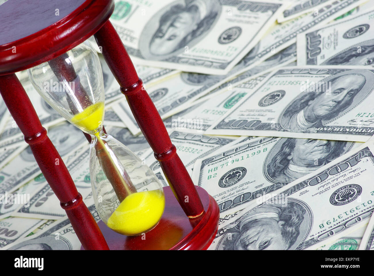 Money sand timer hi-res stock photography and images - Alamy