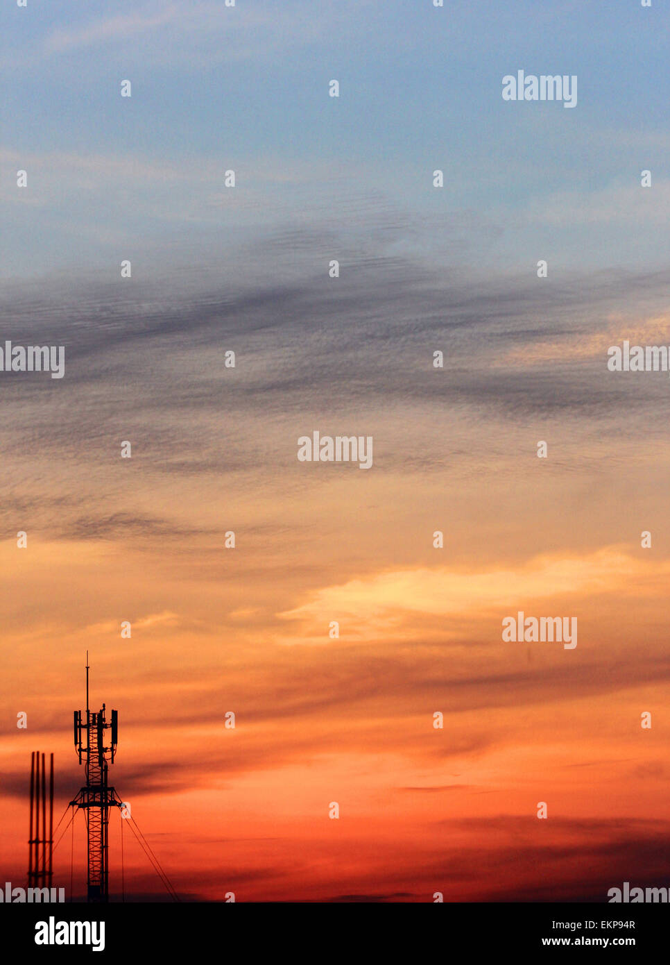 Antenna tower hi-res stock photography and images - Alamy