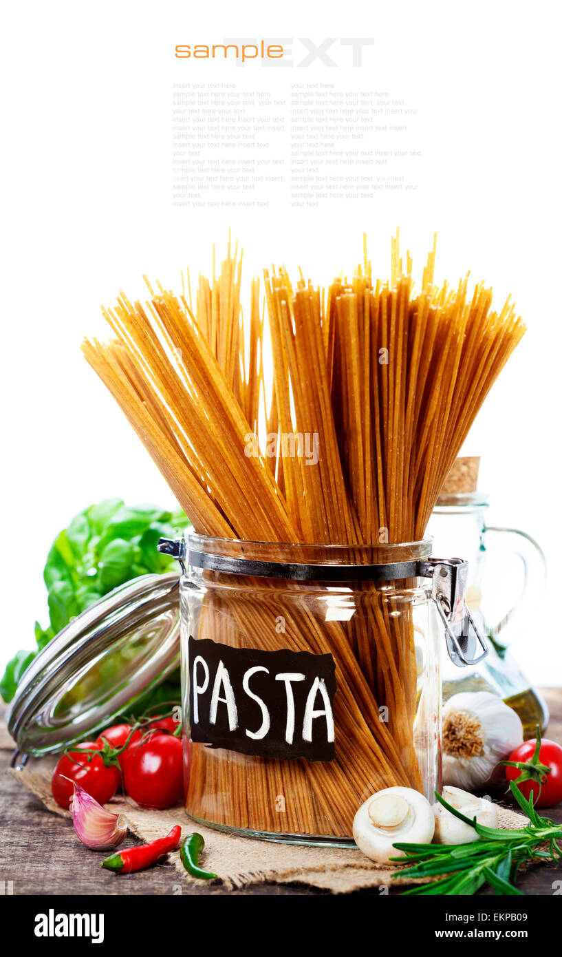 whole wheat spaghetti Stock Photo - Alamy