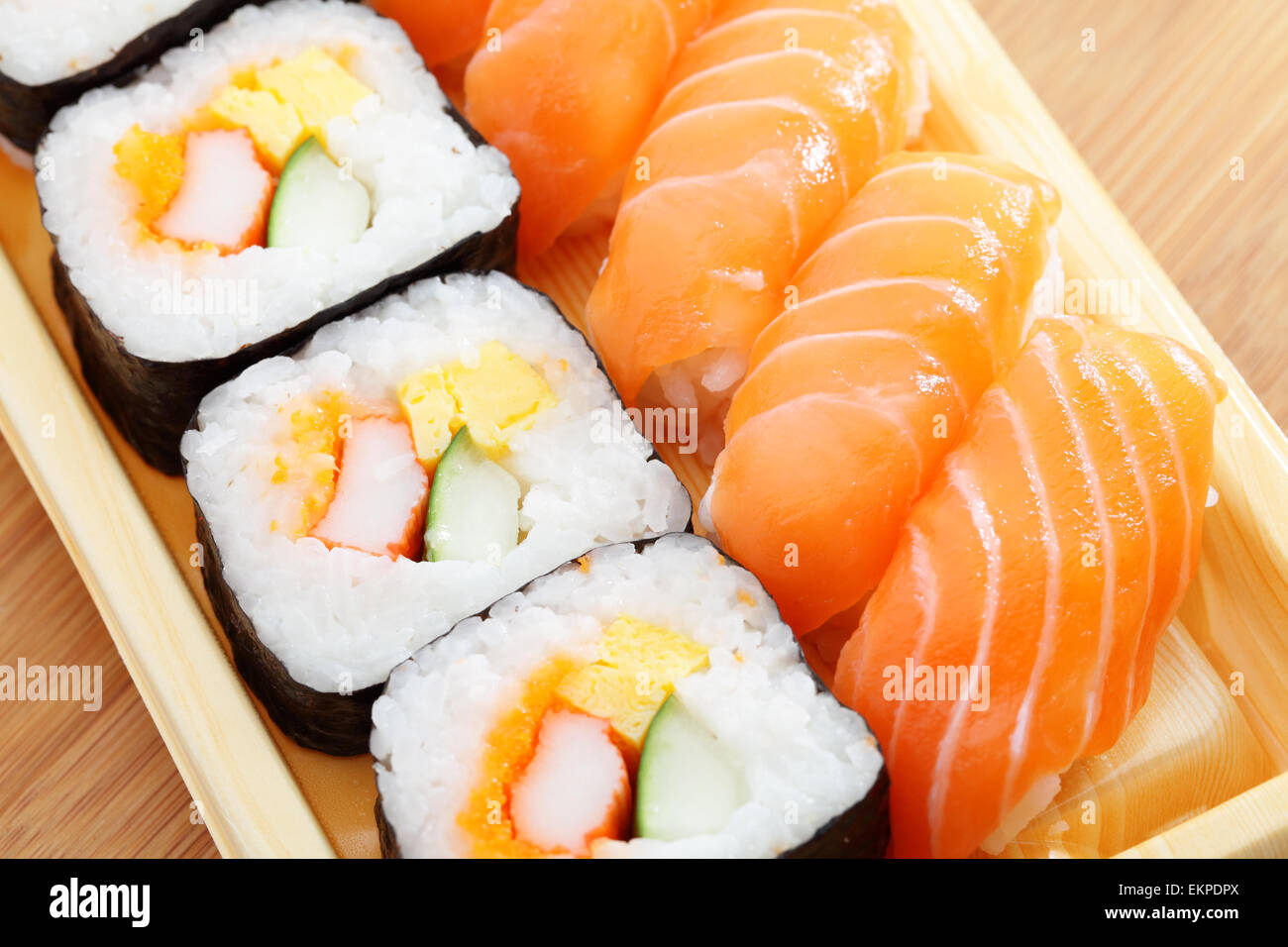 Crab bento hi-res stock photography and images - Alamy
