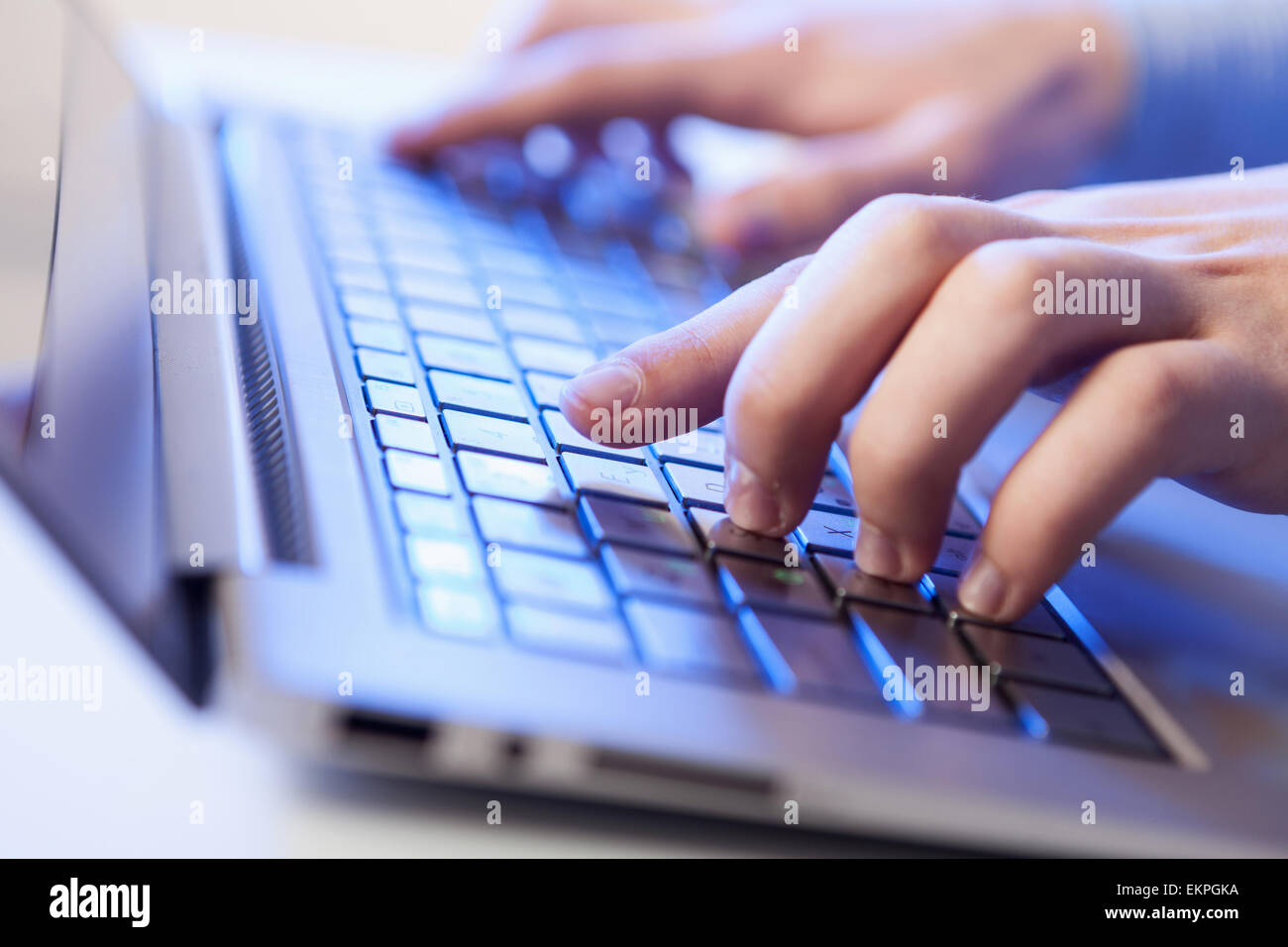 Click! Hands of a man on keyboard Stock Photo - Alamy