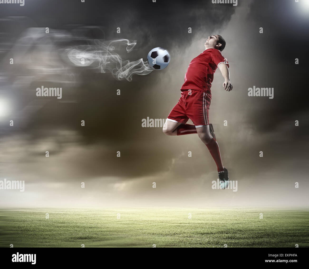 Soccer player hitting ball with head hi-res stock photography and ...