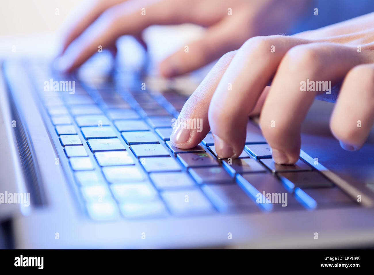 Click! Hands of a man on keyboard Stock Photo - Alamy