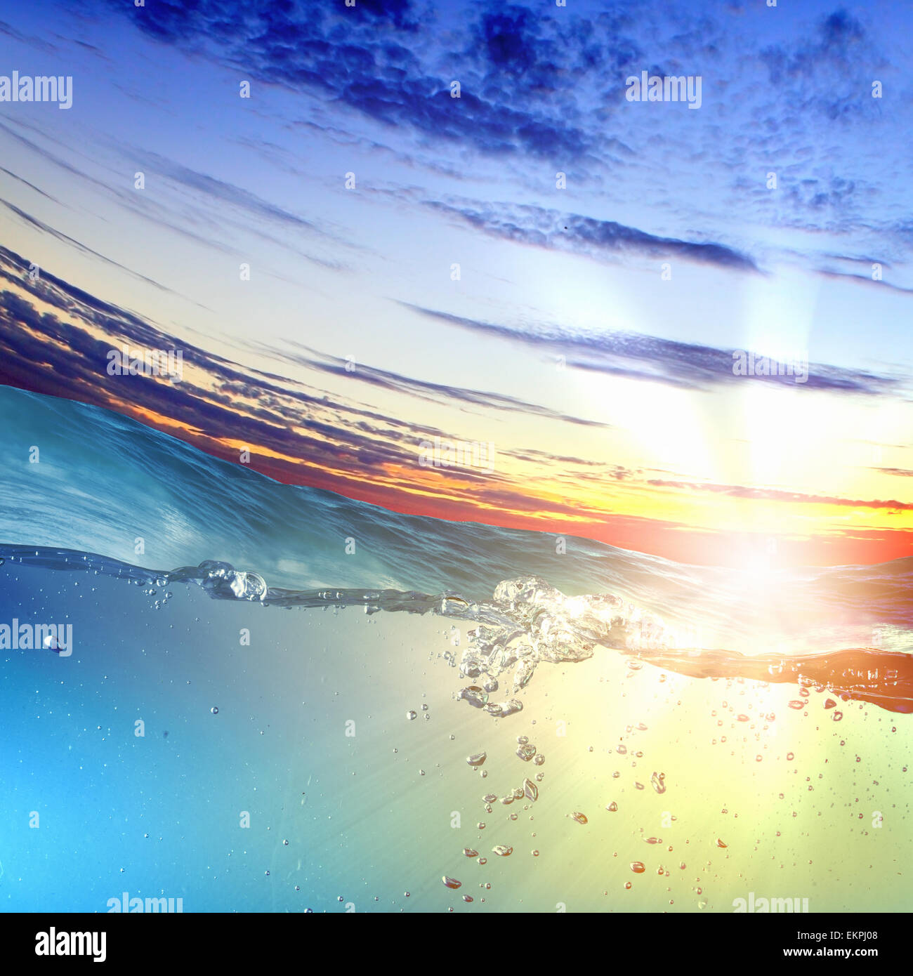 Sea wave with bubbles Stock Photo - Alamy