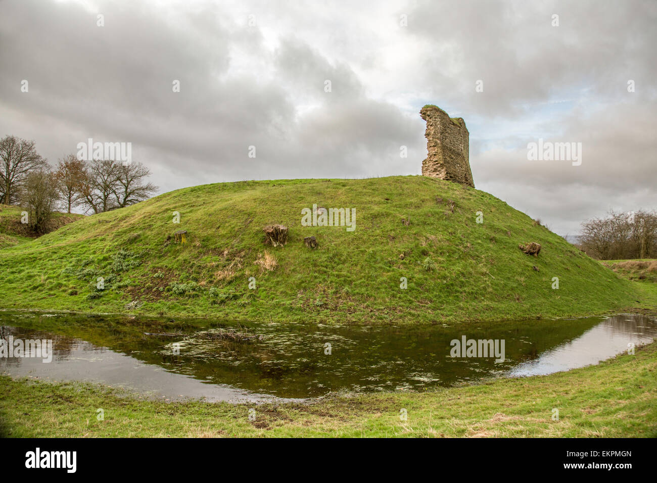 Motte and bailey castle hi-res stock photography and images - Alamy