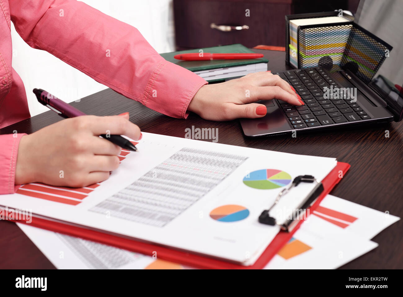 Checking budget hi-res stock photography and images - Alamy