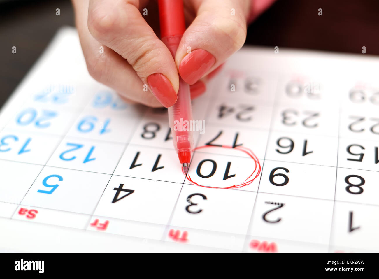 Calendar circled date hi-res stock photography and images - Alamy